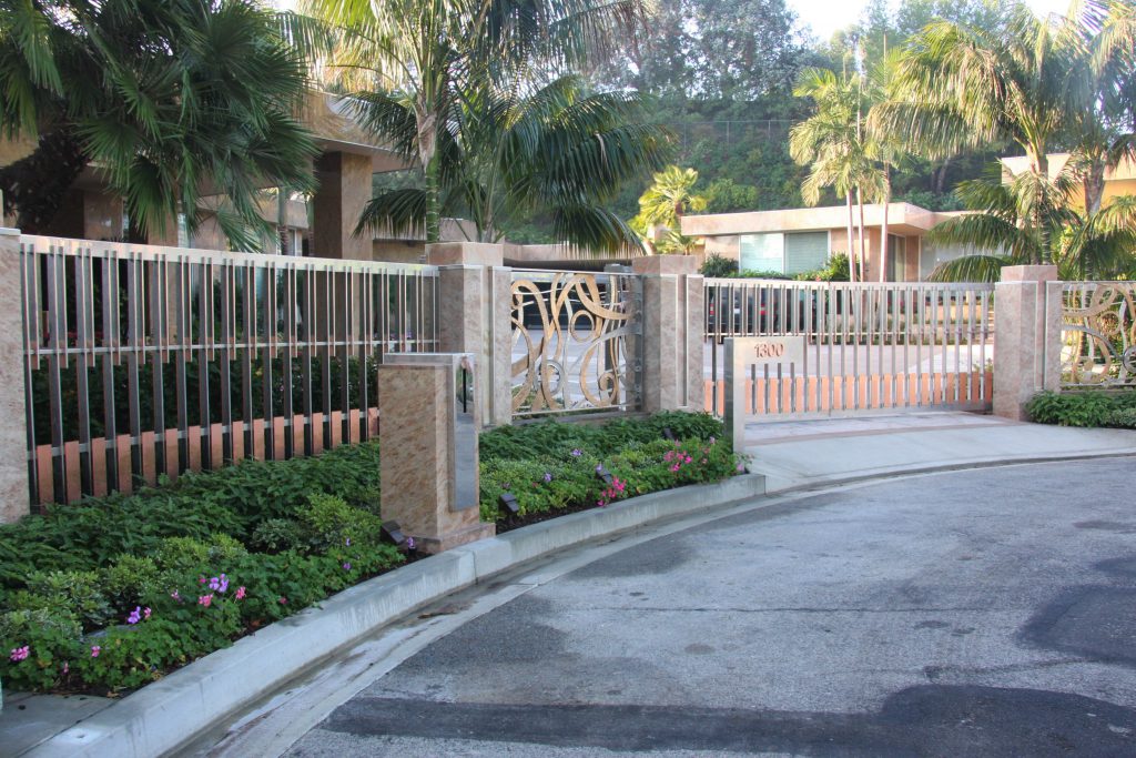 Fences & Walk Gates - Wiemann Metalcraft